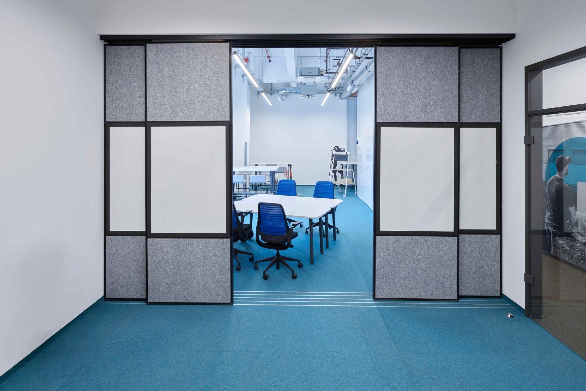 flomo wall flexible Raumzonierung