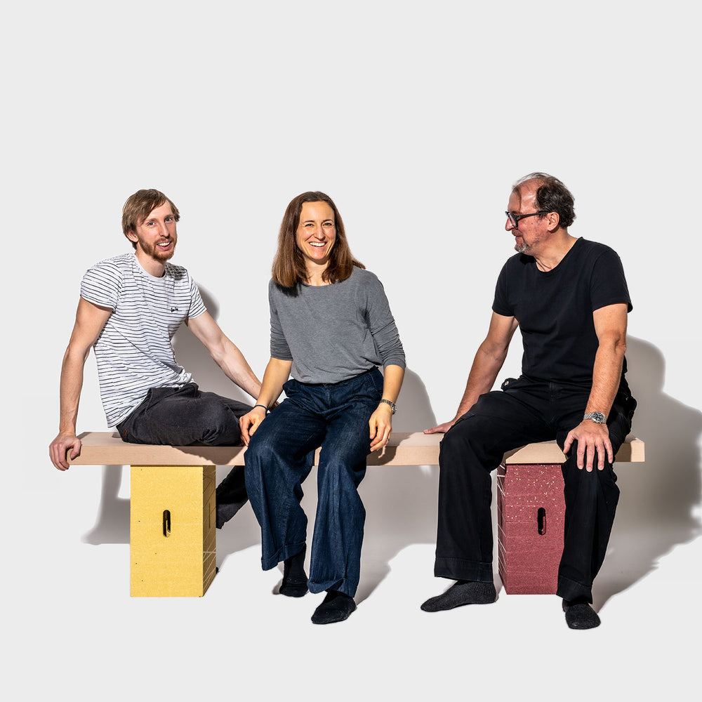 Bench X-bench | Resilient and light